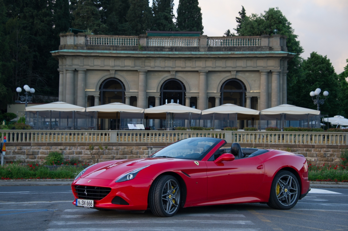 Firenze IN Ferrari | Test drive Ferrari Toscana Firenze